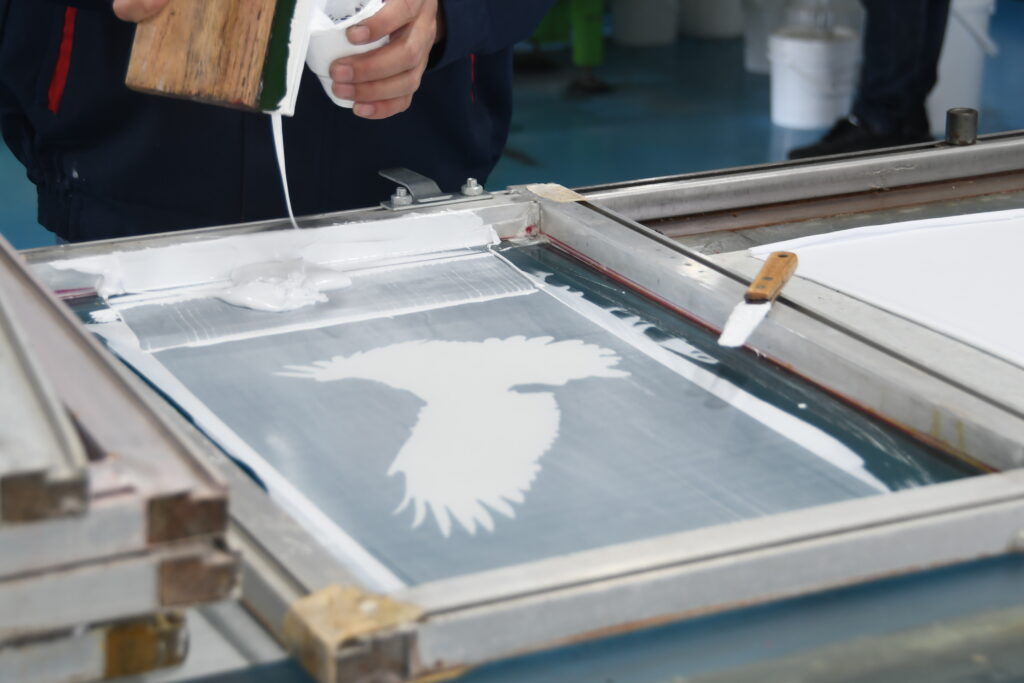 Screen Printing White Plastisol Ink – Vibrant, Durable